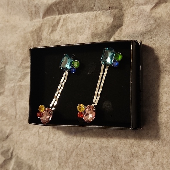 Accessories | Hair Bobbie Pins | Poshmark